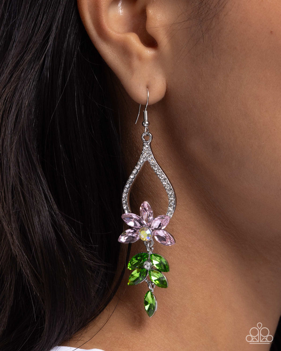*Ordered 9/19* Paparazzi ♥ Floral Fuss - Pink ♥ Earrings